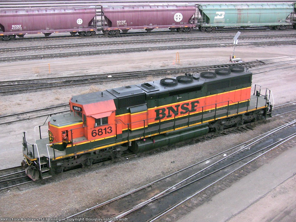 BNSF 6813